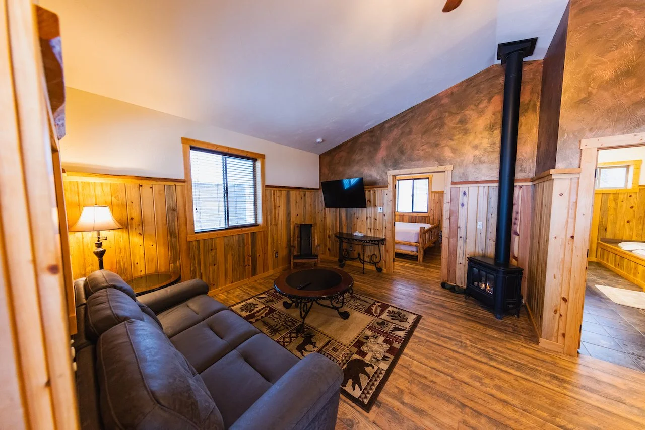River View Cabins — Quinn's Hot Springs Resort