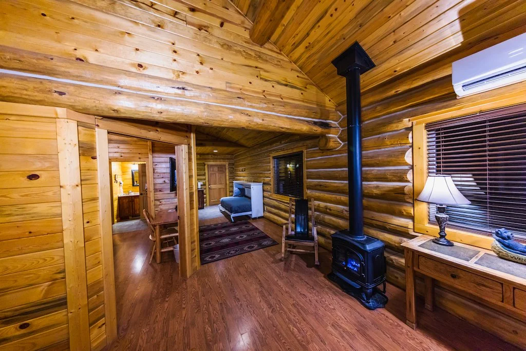 Mountain-side Cabins — Quinn's Hot Springs Resort