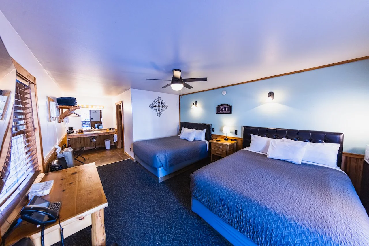 Canyon Cabins — Quinn's Hot Springs Resort