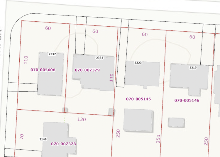 Russell Tree Experts — Right of Way: Understanding City-Owned Trees