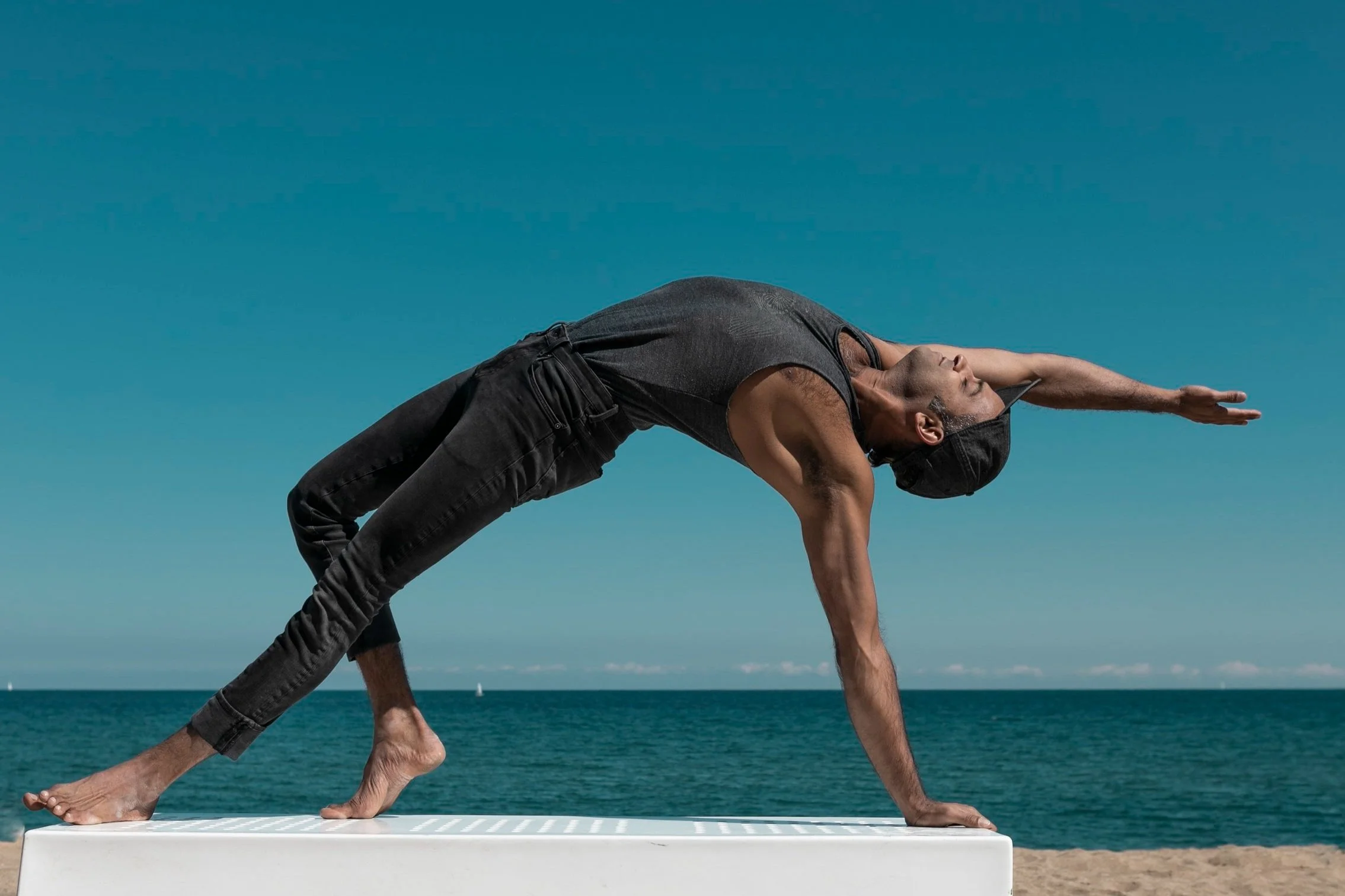 Zain Syed | Yoga + Movement