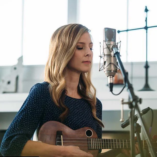 Stephanie Teague — E X H A L E