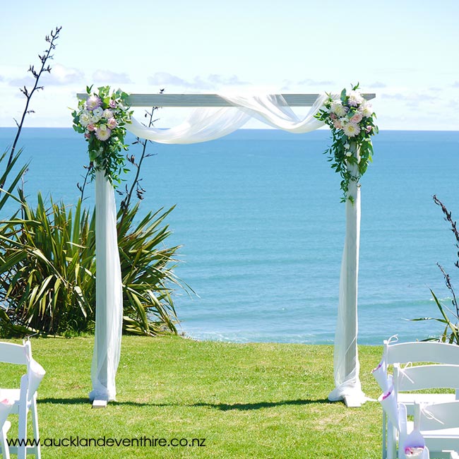 White wedding arch 60 photos - Vianawedding.com