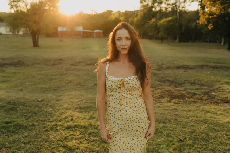 Home [www.theemilymorrow.com]