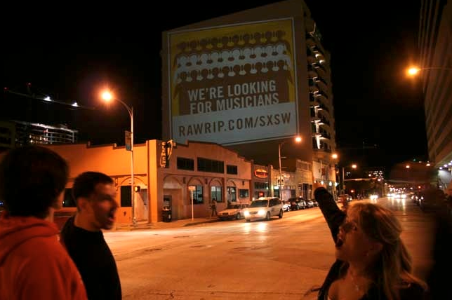 Projection Media & Projection Mapping Advertising