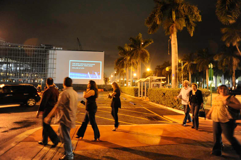 Projection Media & Projection Mapping Advertising