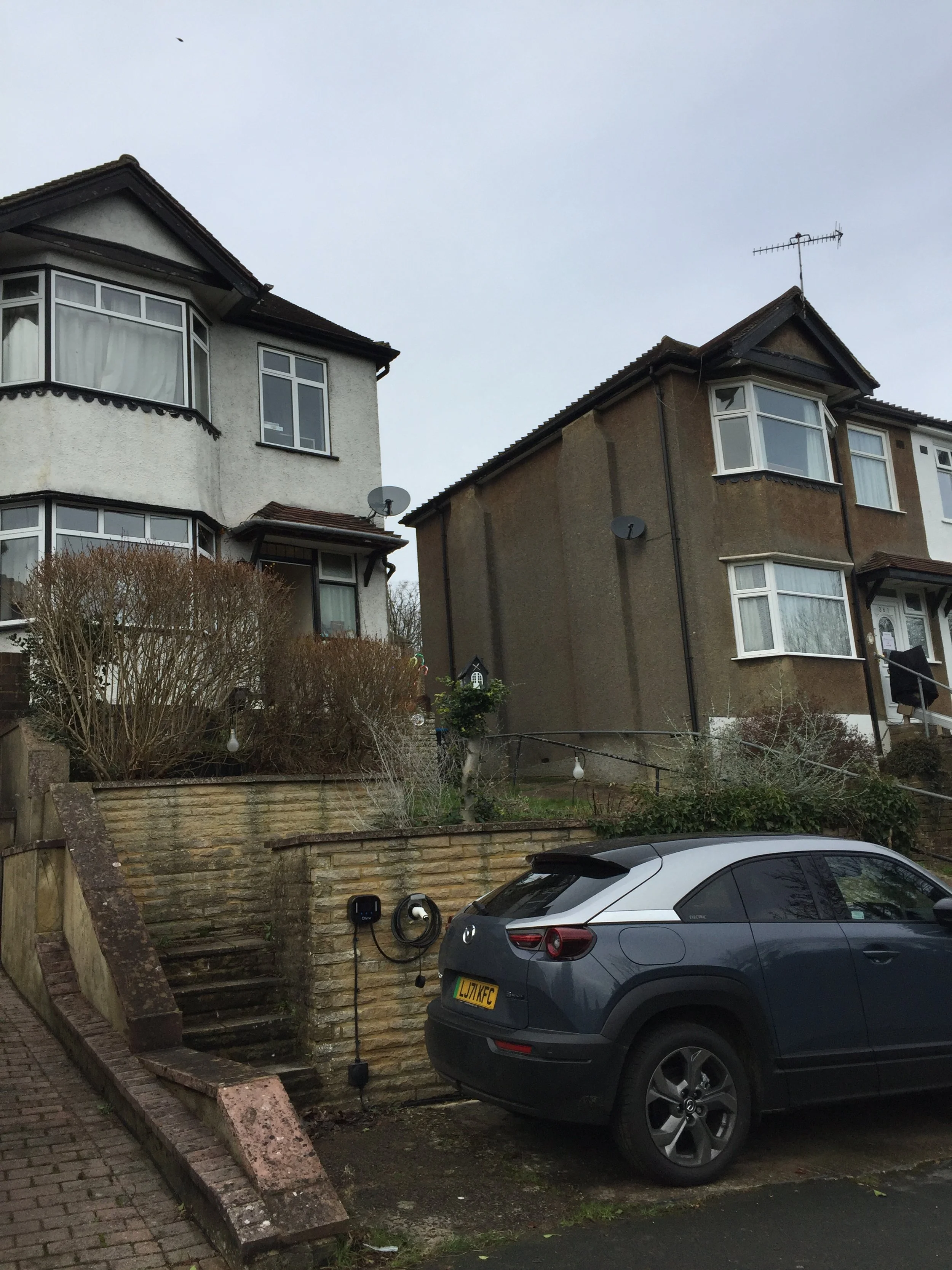 Ohme Home Pro 7kW Tethered EV Charger Installation | Elecology