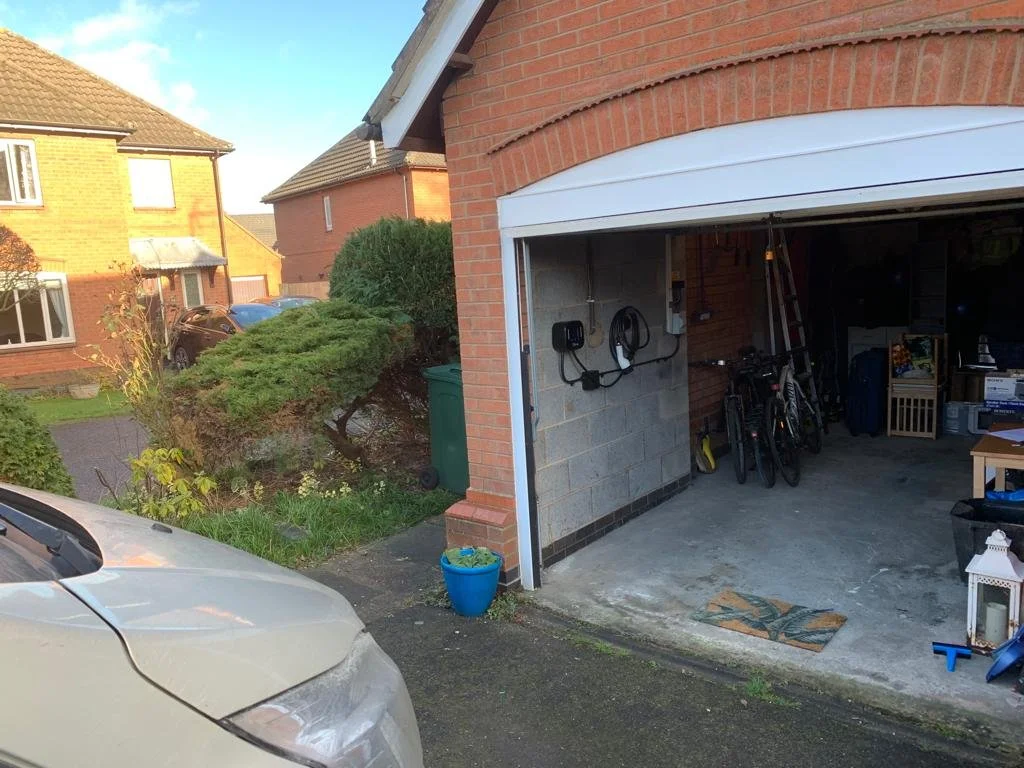 Ohme Home Pro 7kW Tethered EV Charger Installation | Elecology