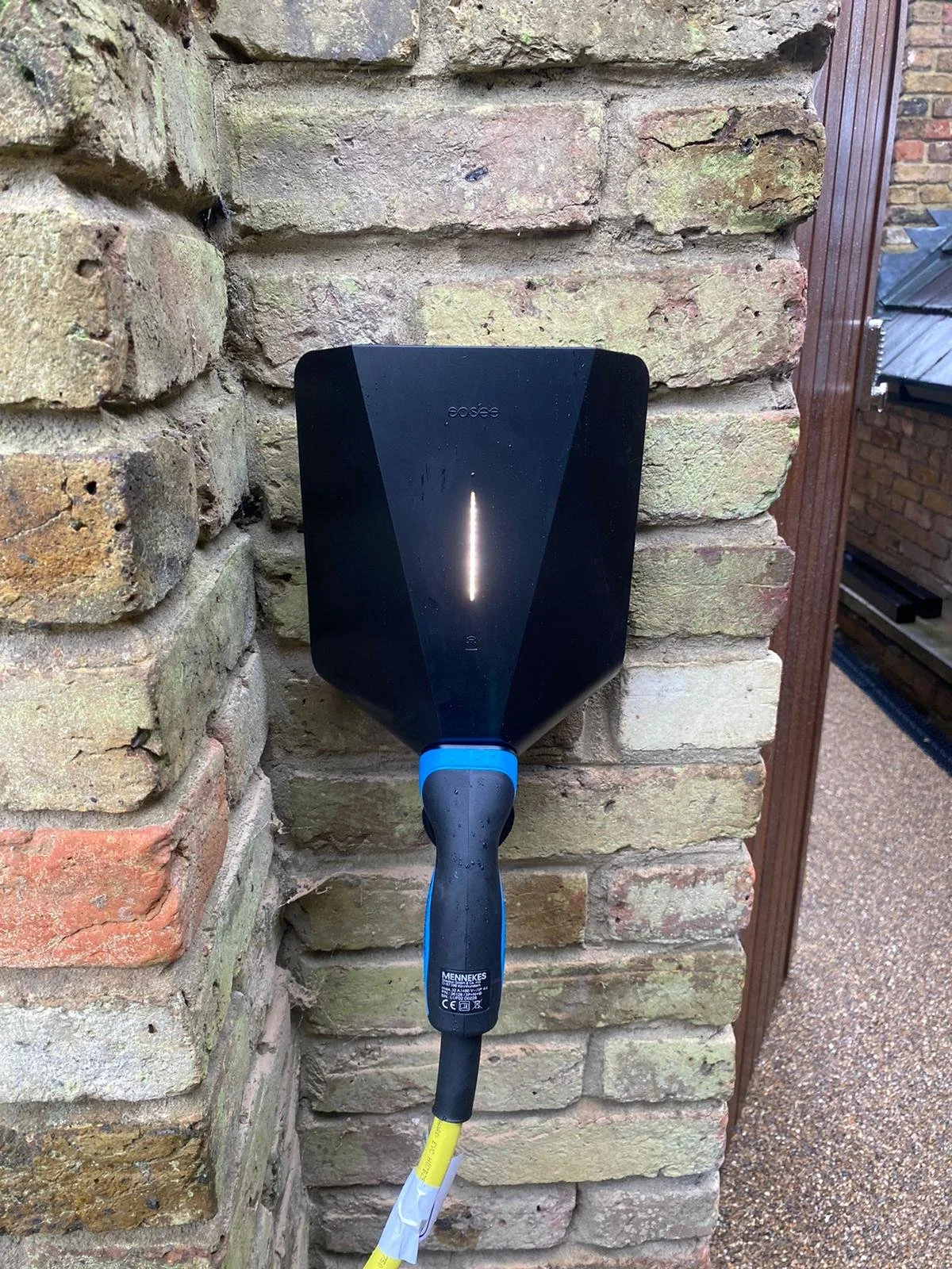 Easee One 7kW Untethered EV Charger Installation | Elecology