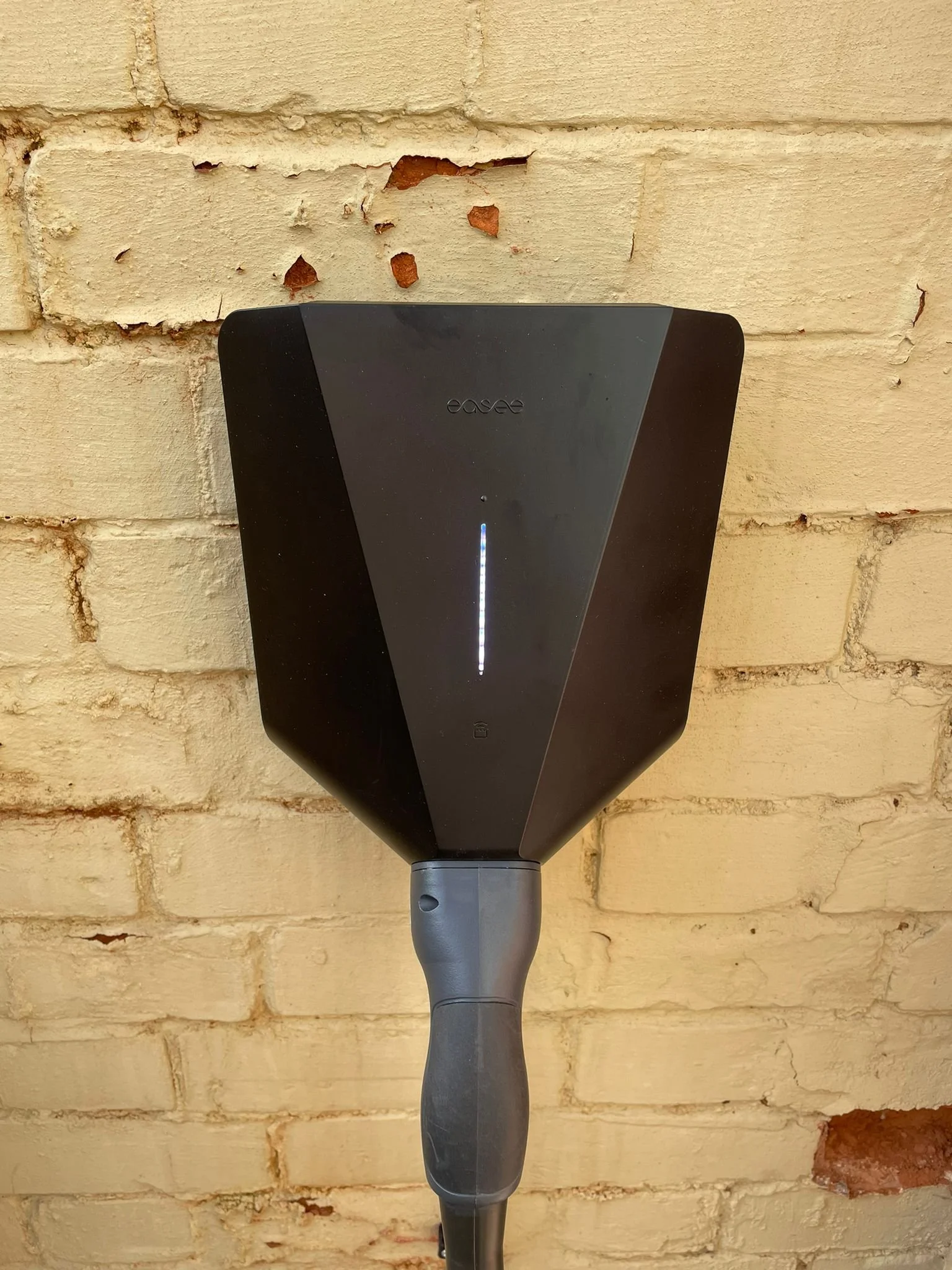 Easee One 7kW Untethered EV Charger Installation | Elecology
