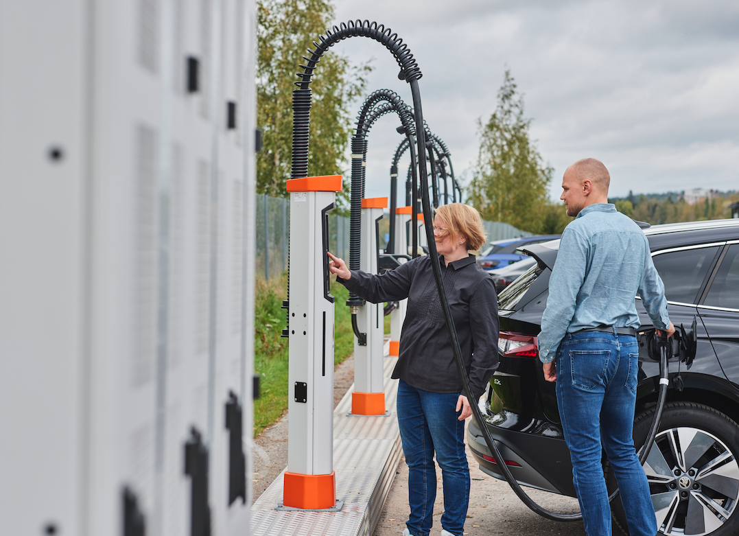 Kempower DC Charging Point and Installation | Elecology