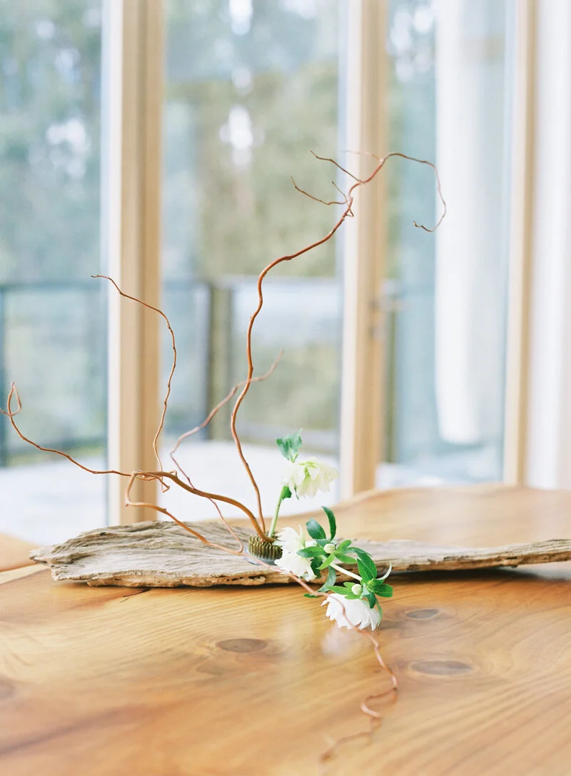 Home decor - floral arrangements — Eggplant Diary