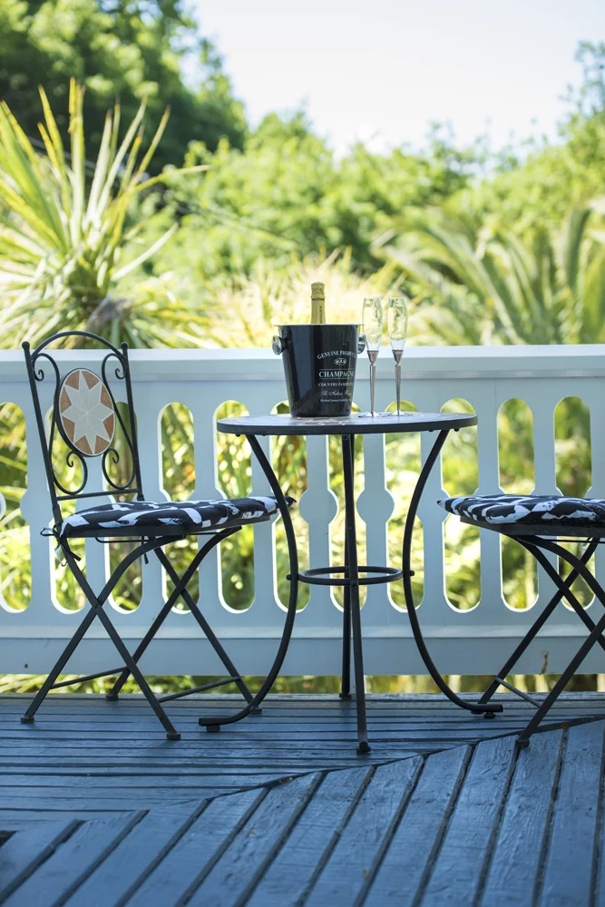 James Cook Apartment — Sennen House - Historic Boutique Accommodation