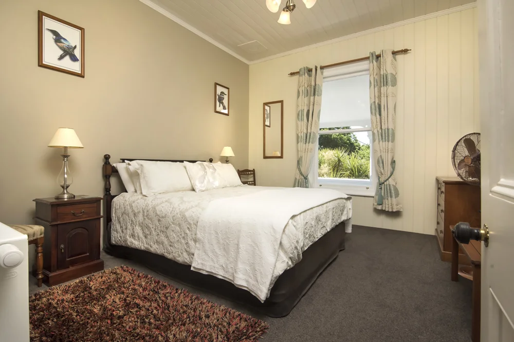 James Cook Apartment — Sennen House - Historic Boutique Accommodation
