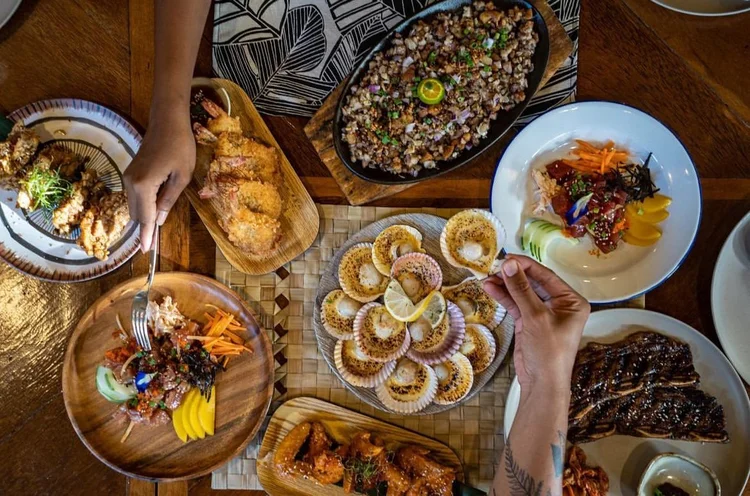 12 must-try restaurants in Siargao. — Fat Lips
