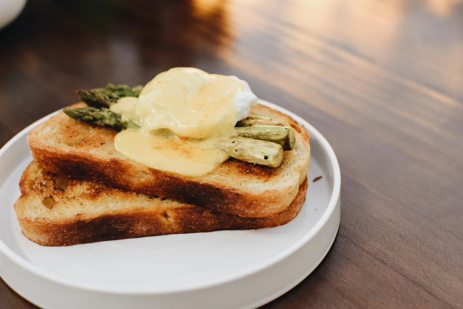 Little Rogue Coffee: Spacious Brunch Cafe Along the East Coast — Blake ...