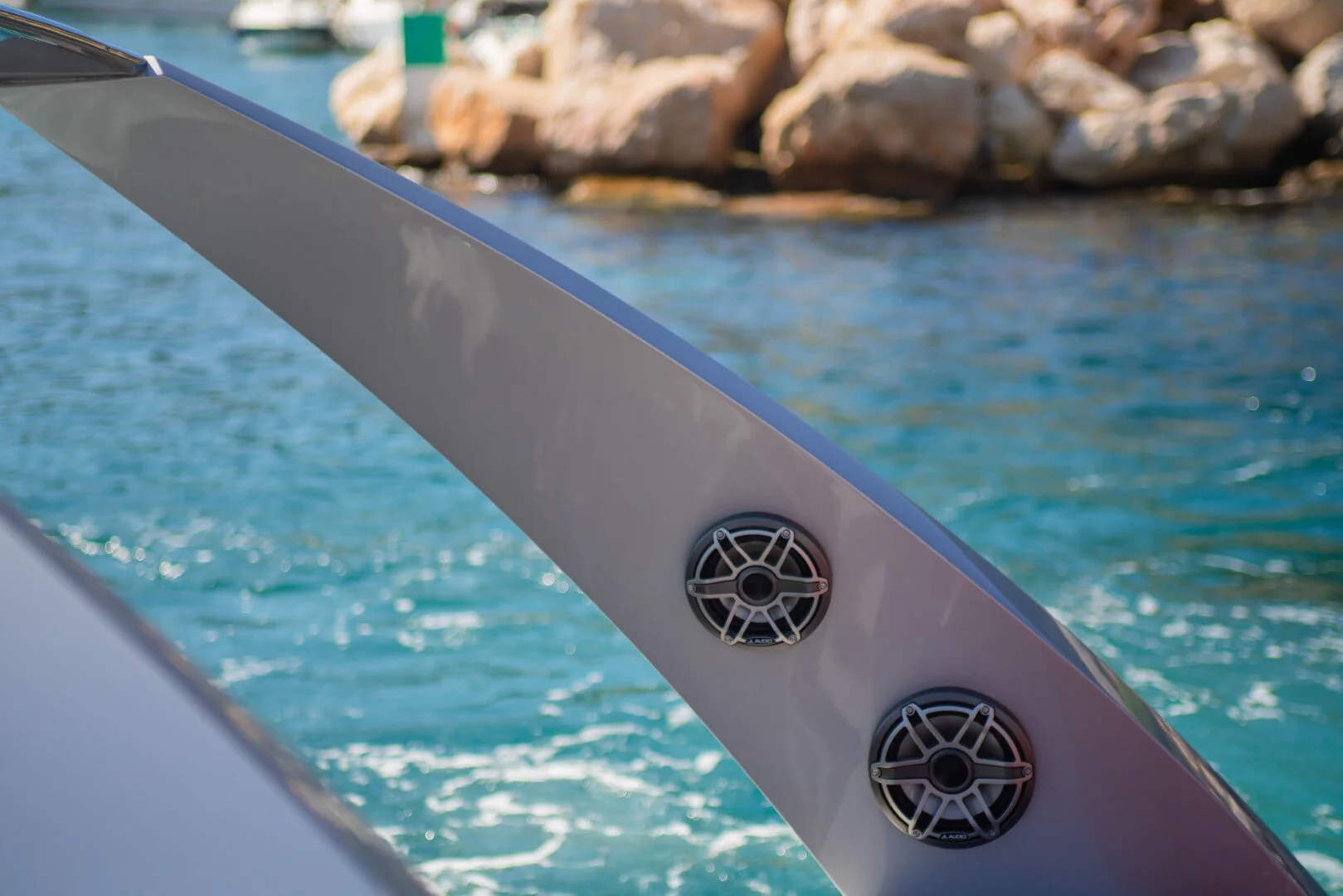 SY10 Outboard — Pascoe International