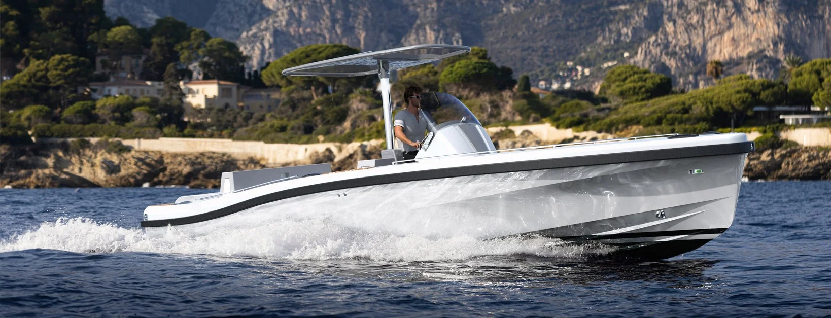 Utility Tender — Pascoe International