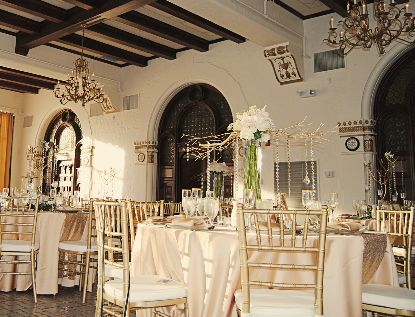 Bishop Package — 601 Spring Event Venue