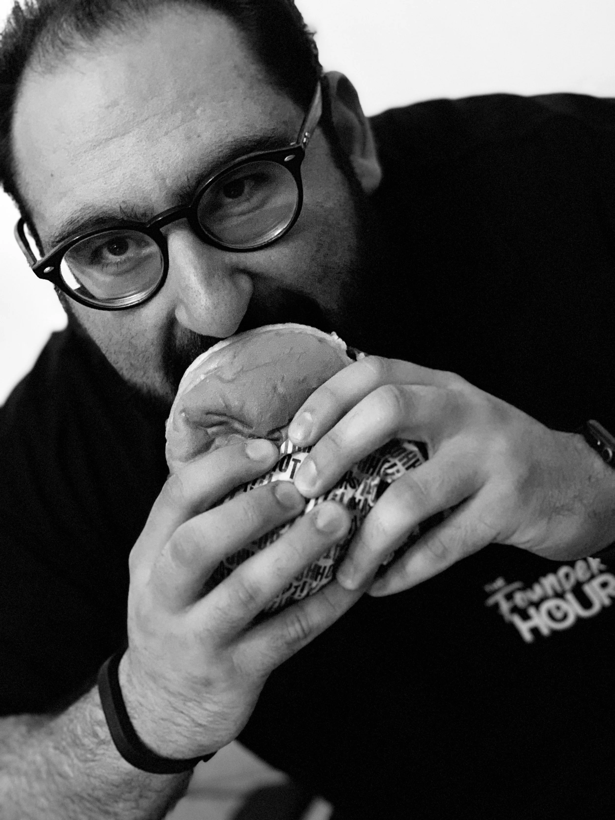 Johnny Ray Zone: Howlin' Ray's — The Founder Hour | Podcast