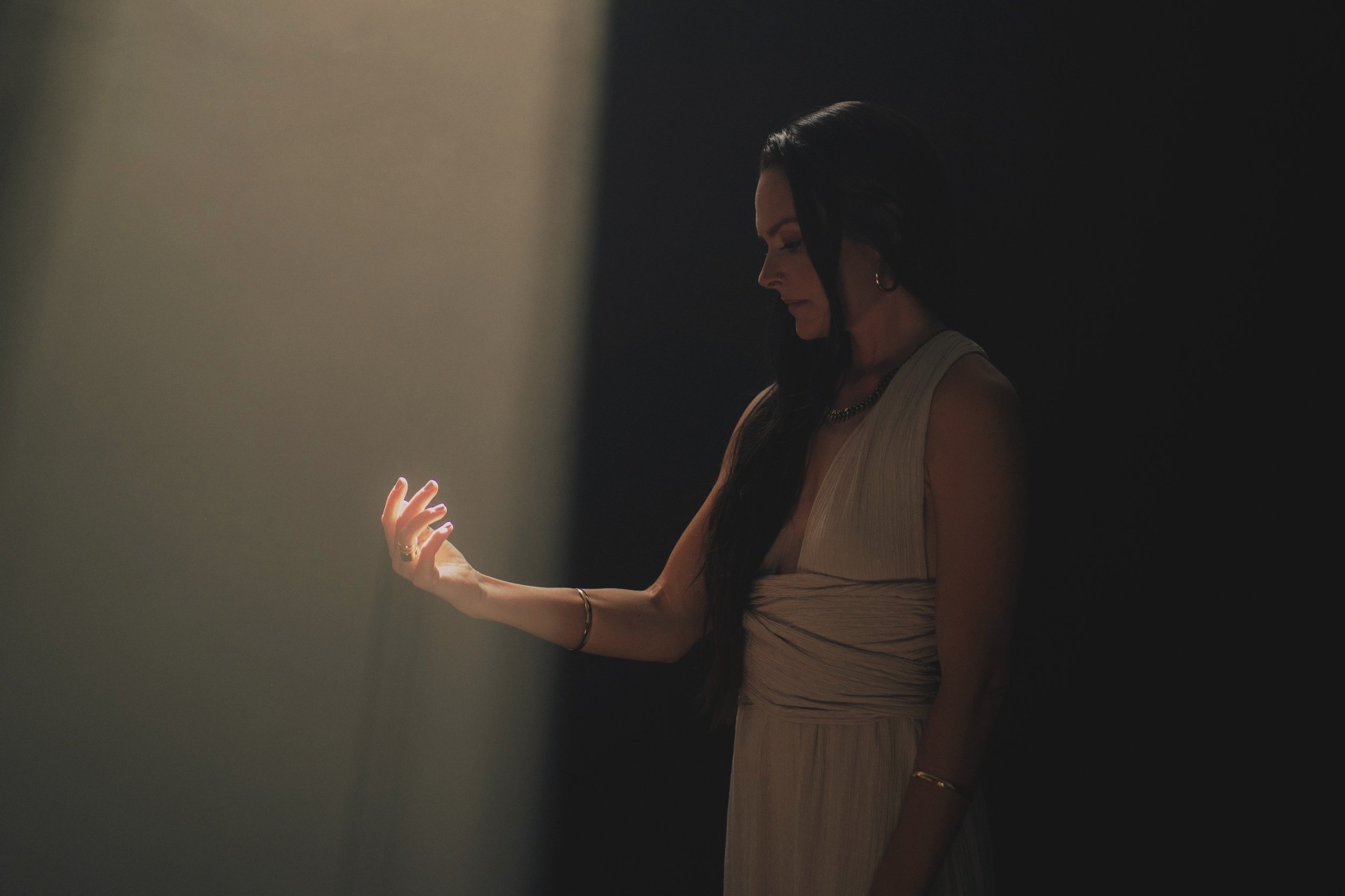 ANILAH - Music is medicine.