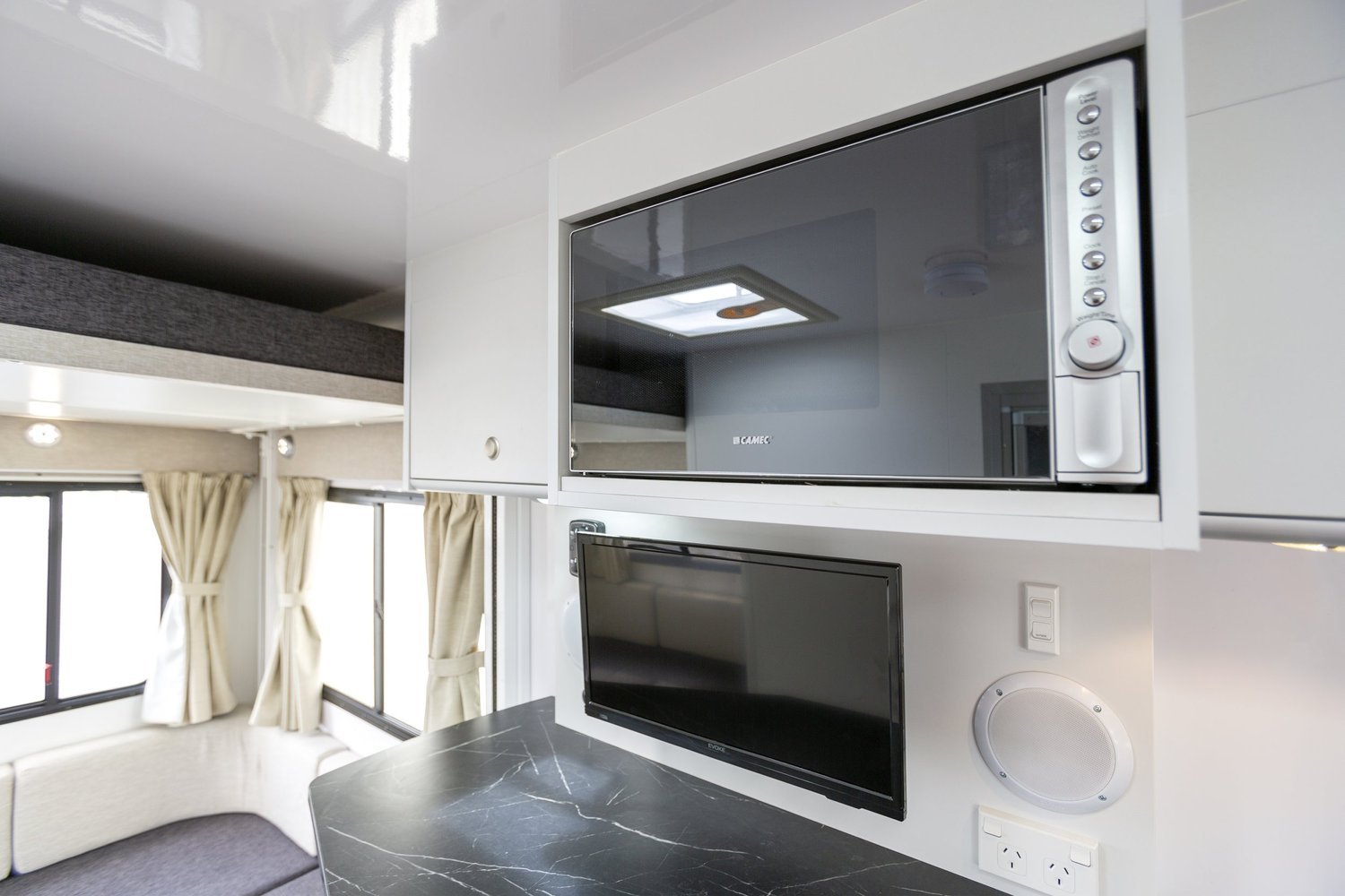 Hire the StarRV Polaris 4 Berth Campervan — Sunrise Holidays New Zealand
