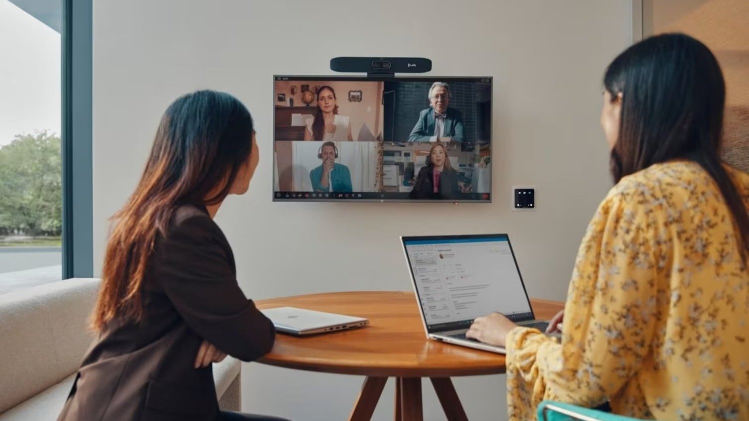 Evolution AV—Poly Studio Series Explained: Studio X vs Studio R vs Studio E