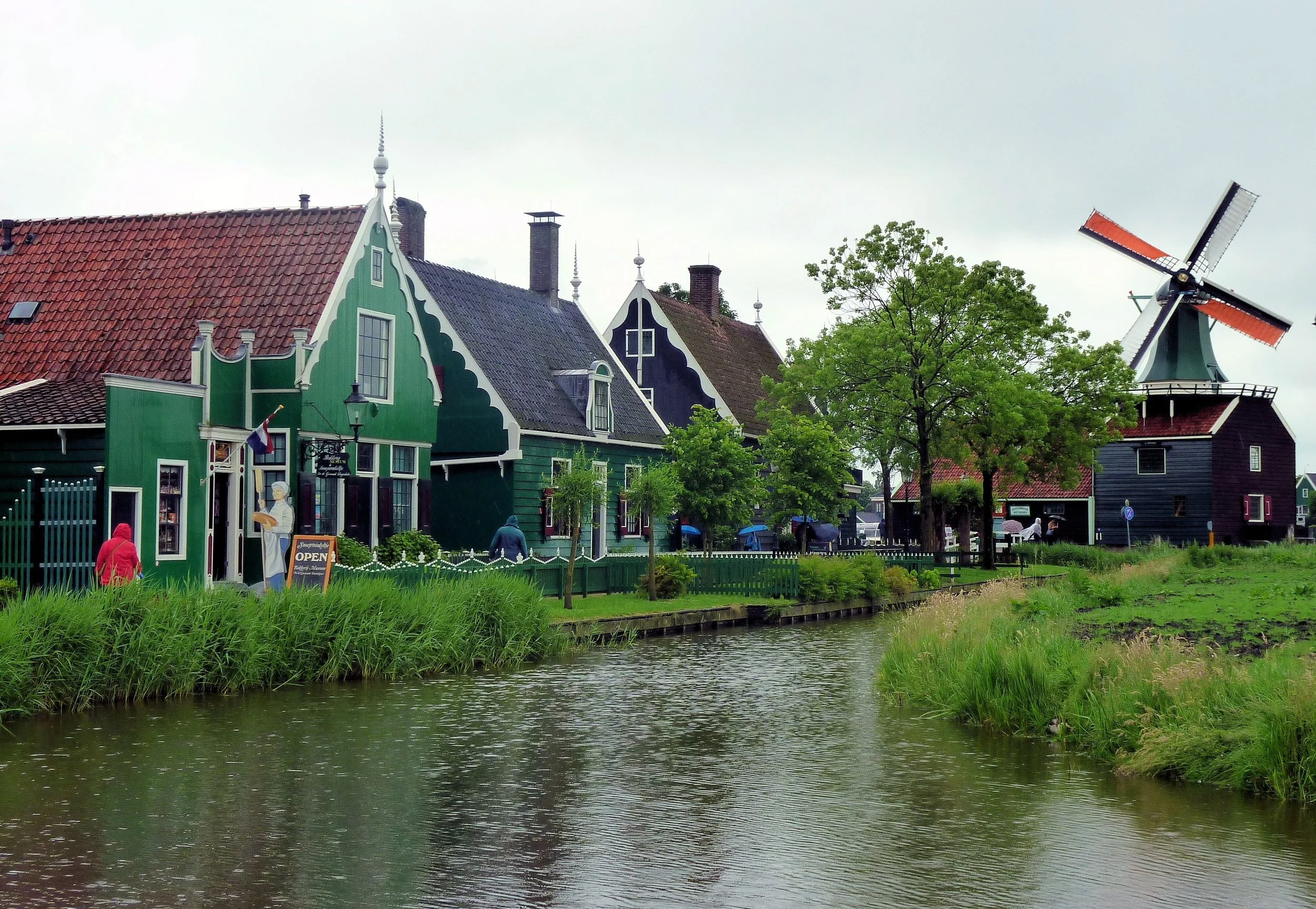 the Netherlands Interactive Maps + Guides. — Dots on Maps.