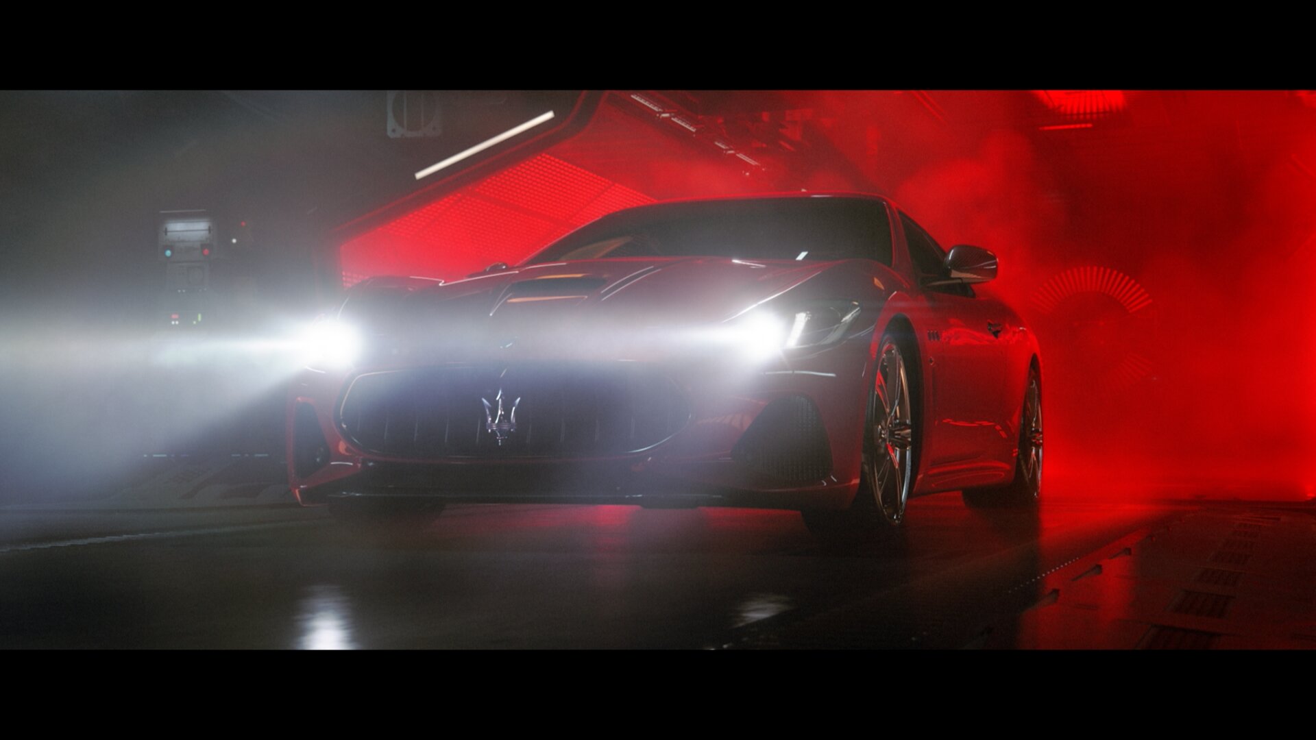 Maserati - Gallery frames — Kristoffer Andersson