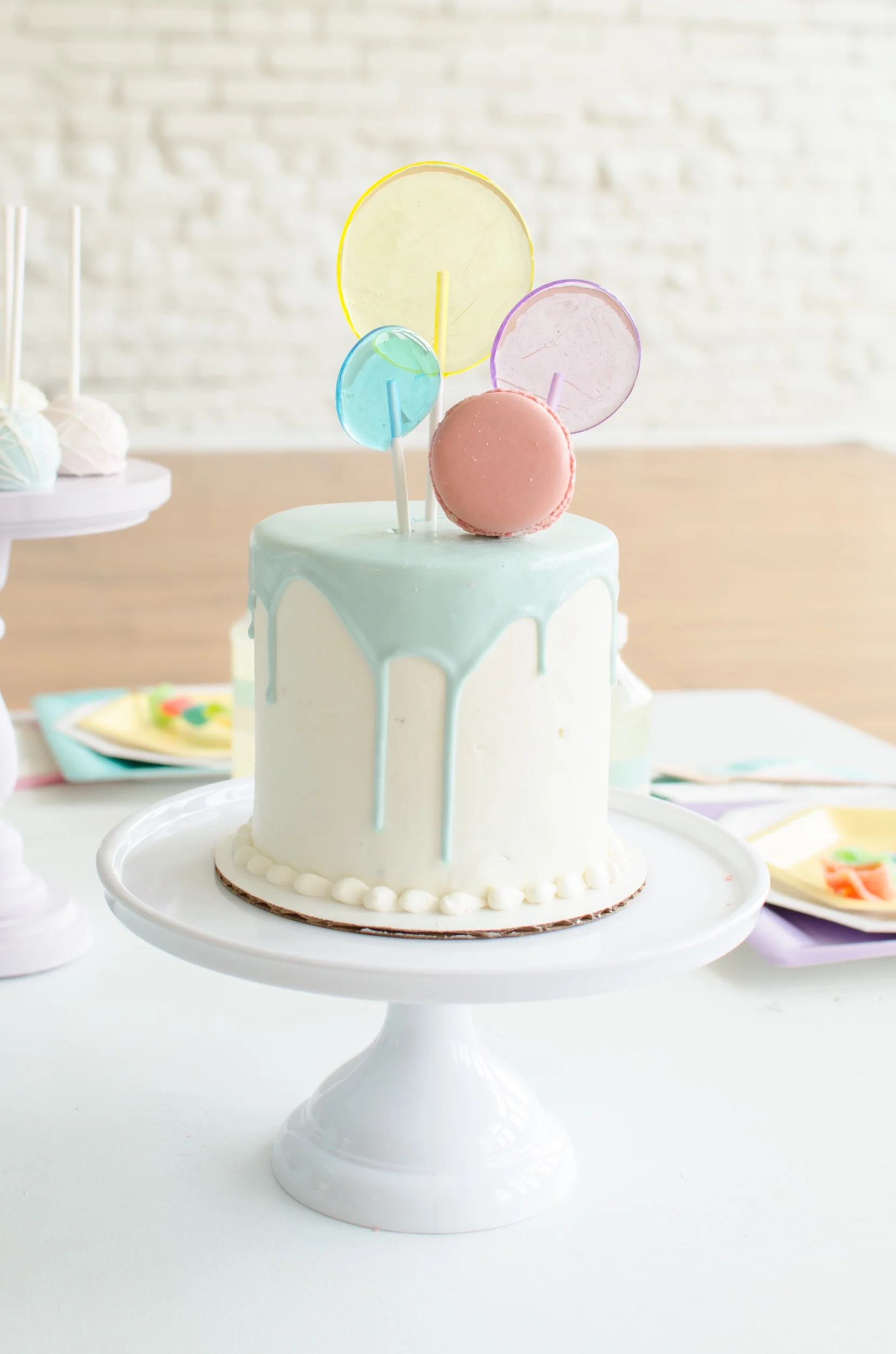 Bubble Themed Birthday Party Ideas — Mint Event Design