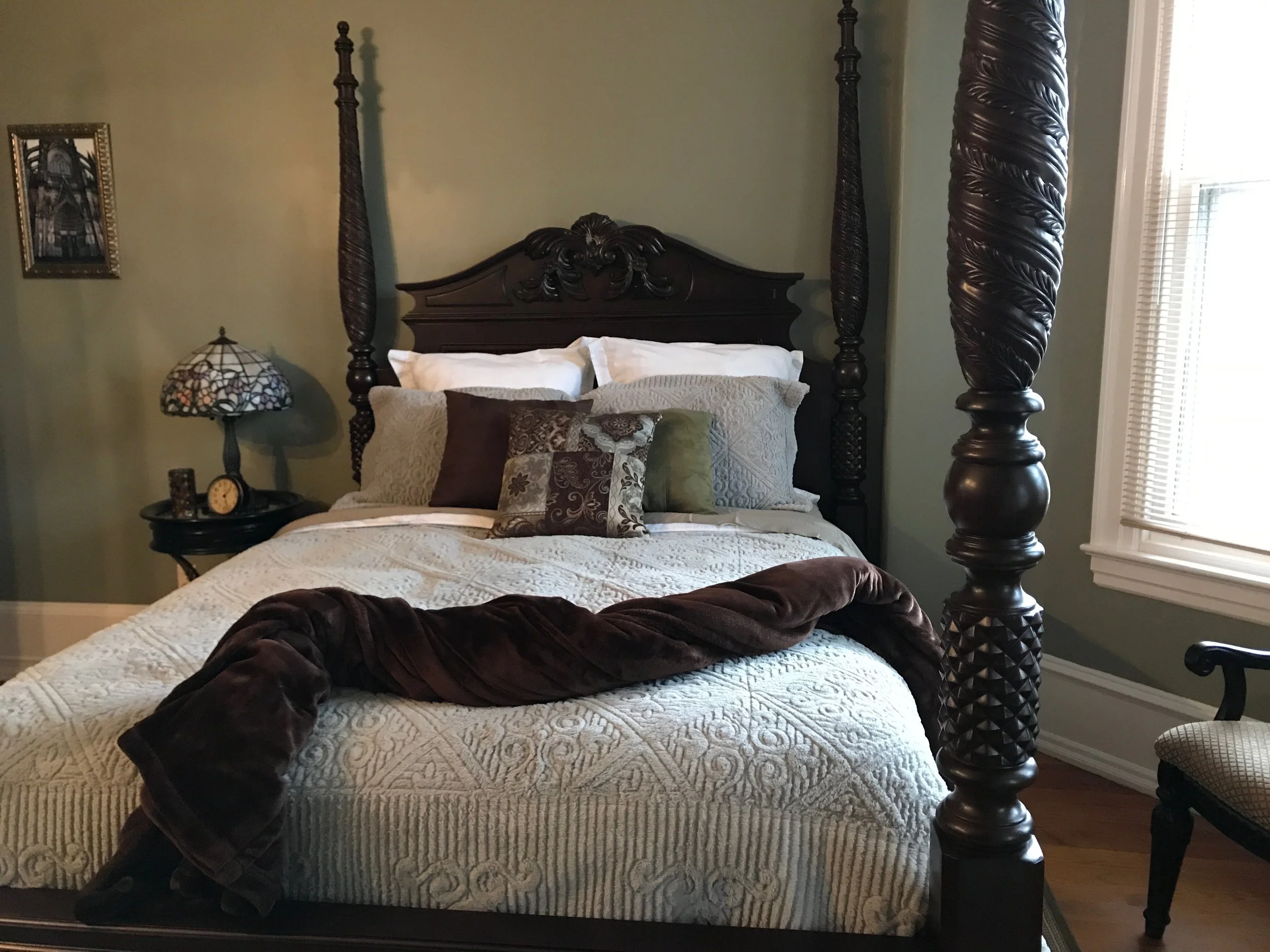 Guest Rooms — The Bismarck