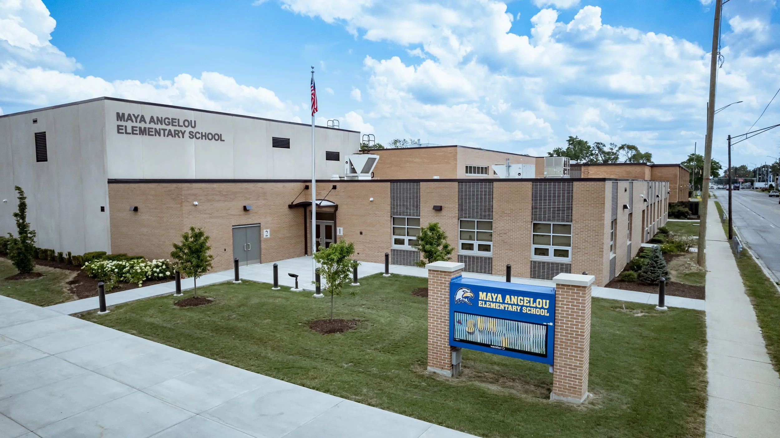Maya Angelou School — Mid-States Concrete Industries