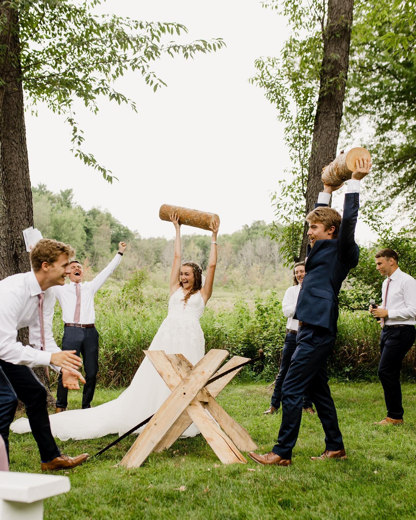 Photography by Ali K - Michigan Wedding Photographer