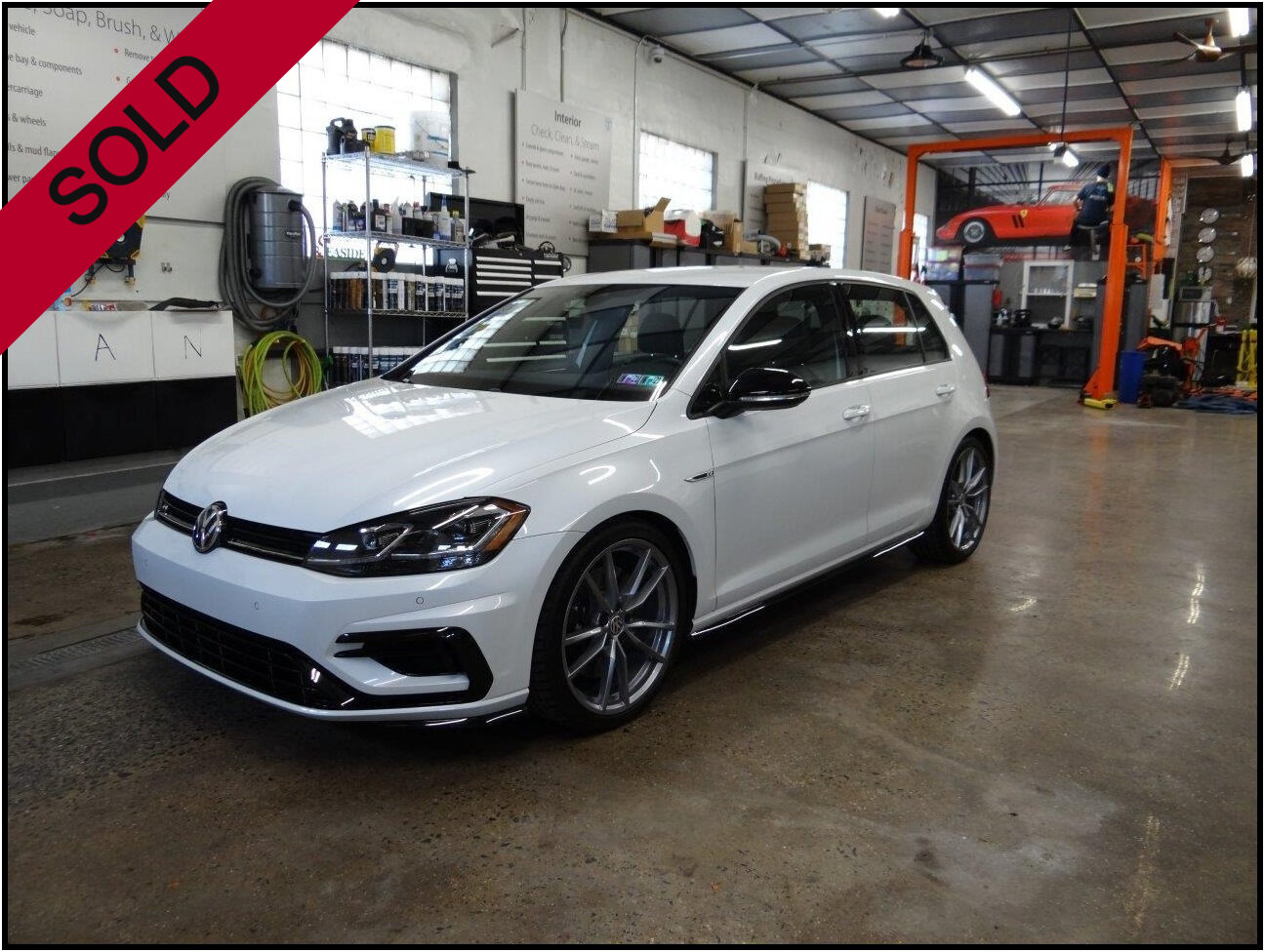 Volkswagen Golf R White