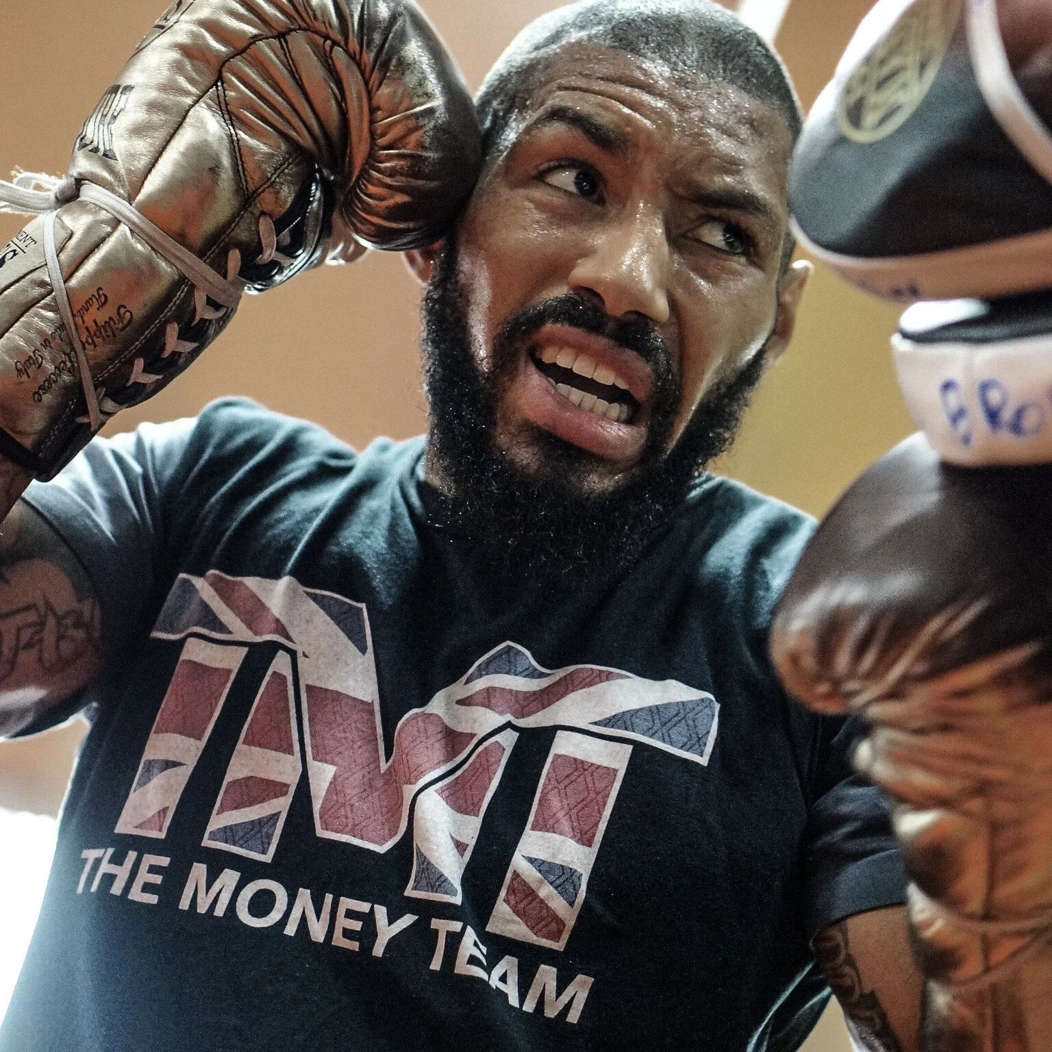 ALL FIGHTERS — Crown Boxing