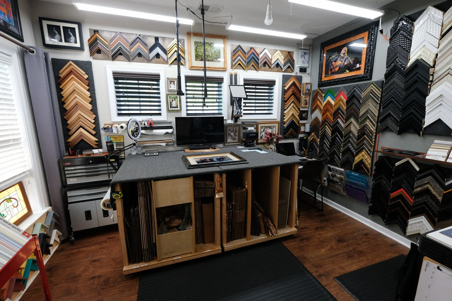 Visit the shop — charlestonframes