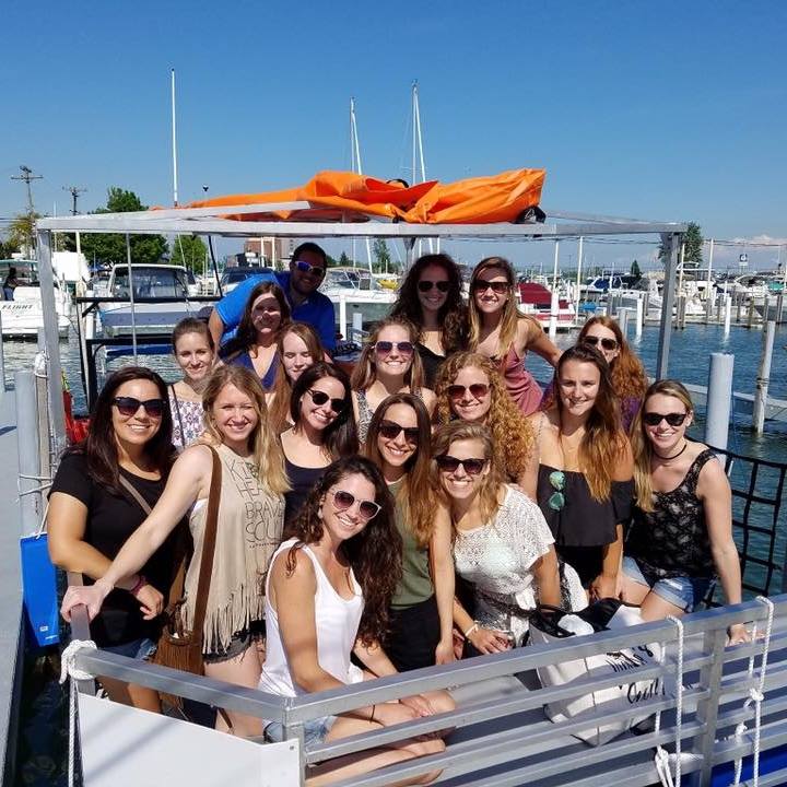 CHARLEVOIX CYCLE PUB