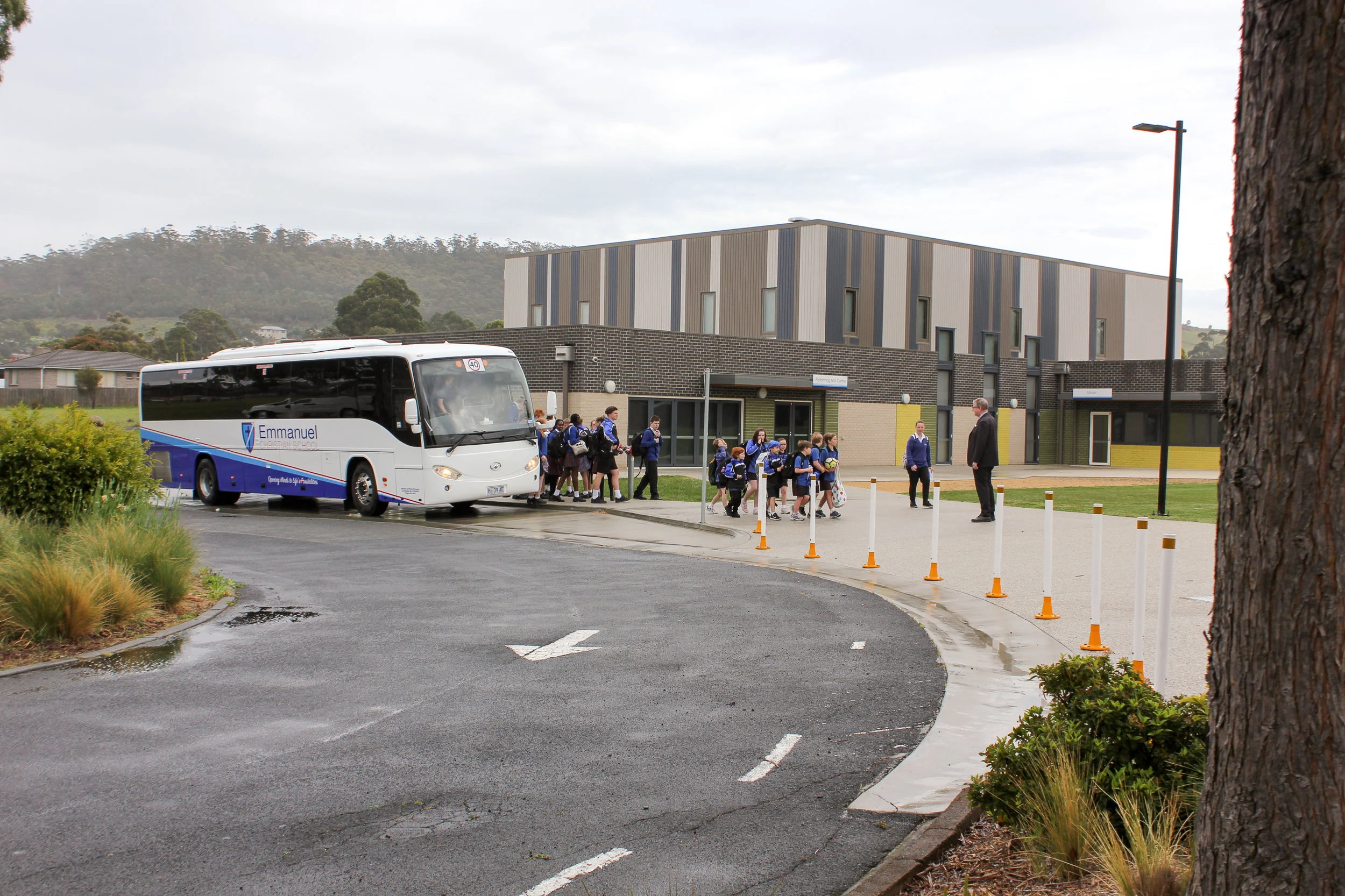 Emmanuel Christian School | Bus Service