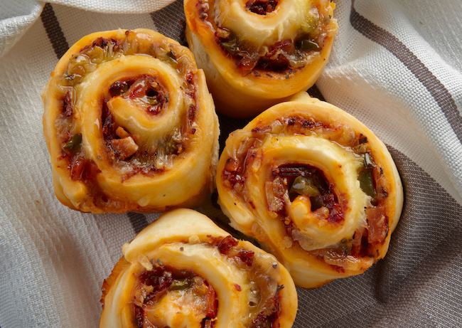 Easy Plant-Based Pizza Scrolls: A Fun Weekend Recipe for the Whole ...
