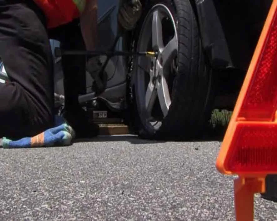 Home emergency roadside assistance