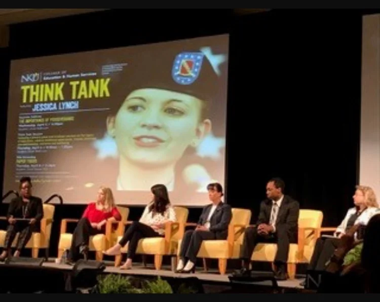 About | Jessica Lynch