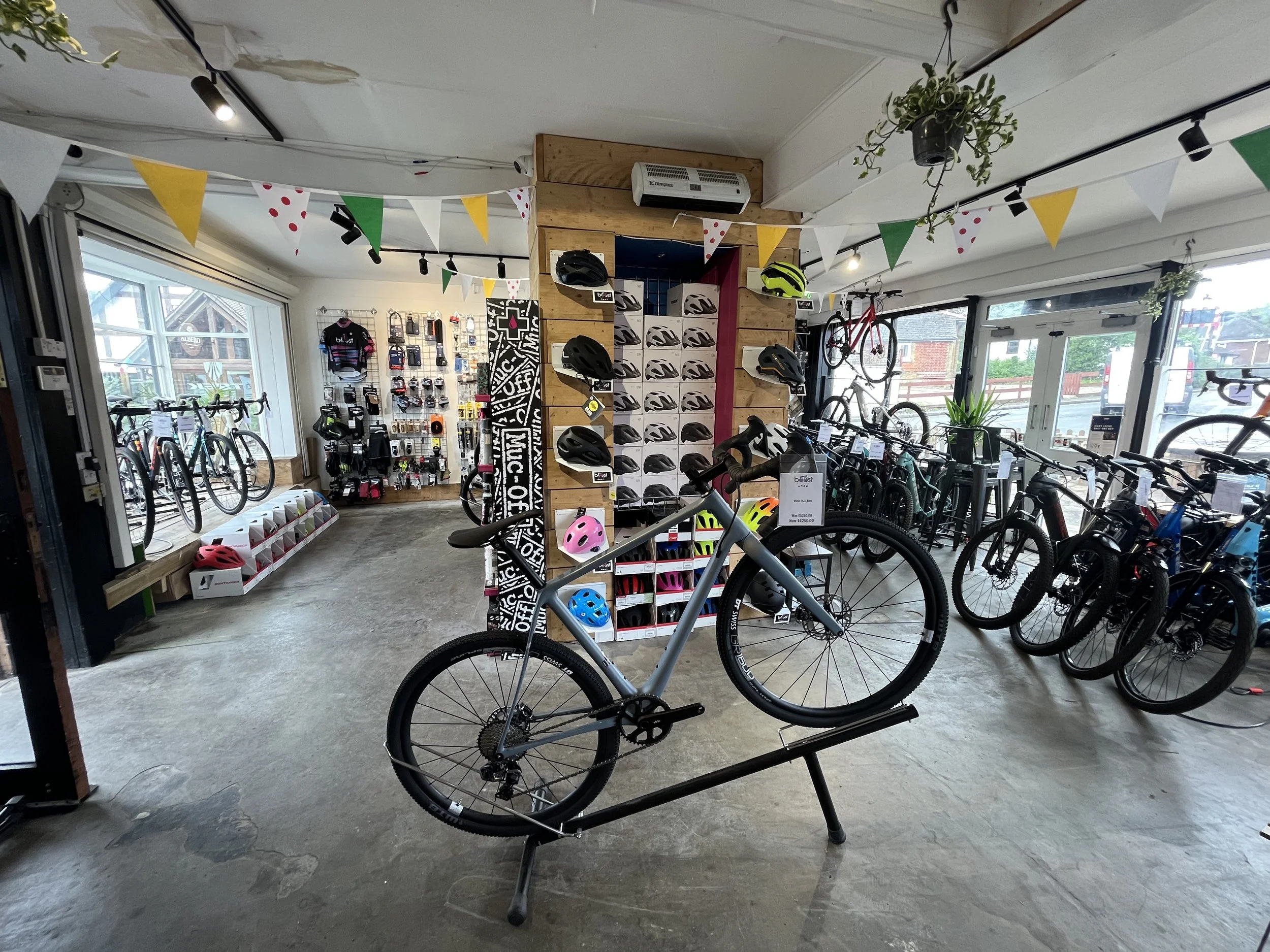 Specialist Bike Shop - Boost Bike Hub