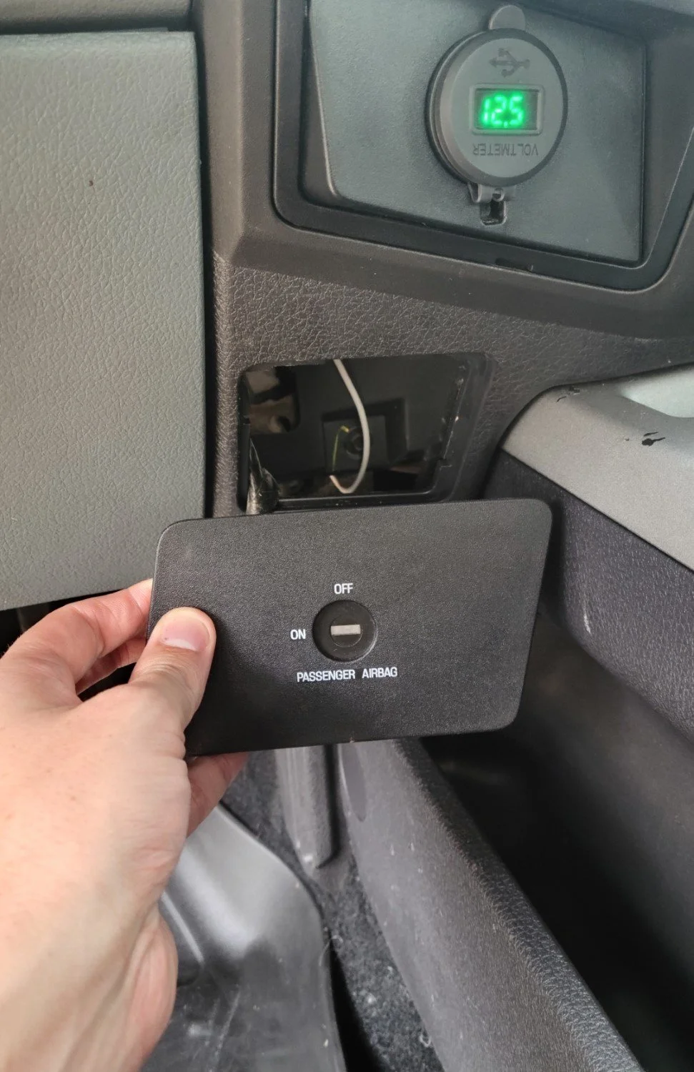 11-16 Ford F250 / F350 Super Duty - Definitive Flow-Through Center ...