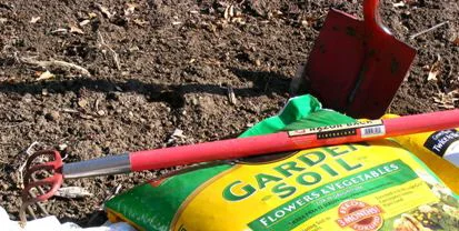 Cultivating - Why How and When - Midwest Gardening