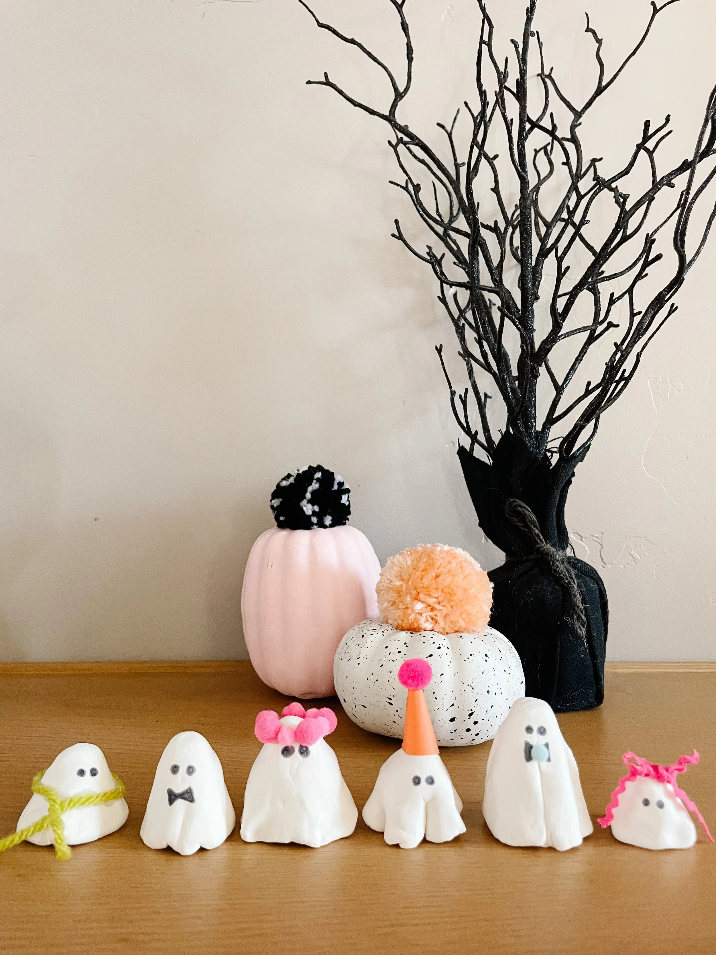 Air Dry Clay Halloween Ghosts — Apricot Polkadot