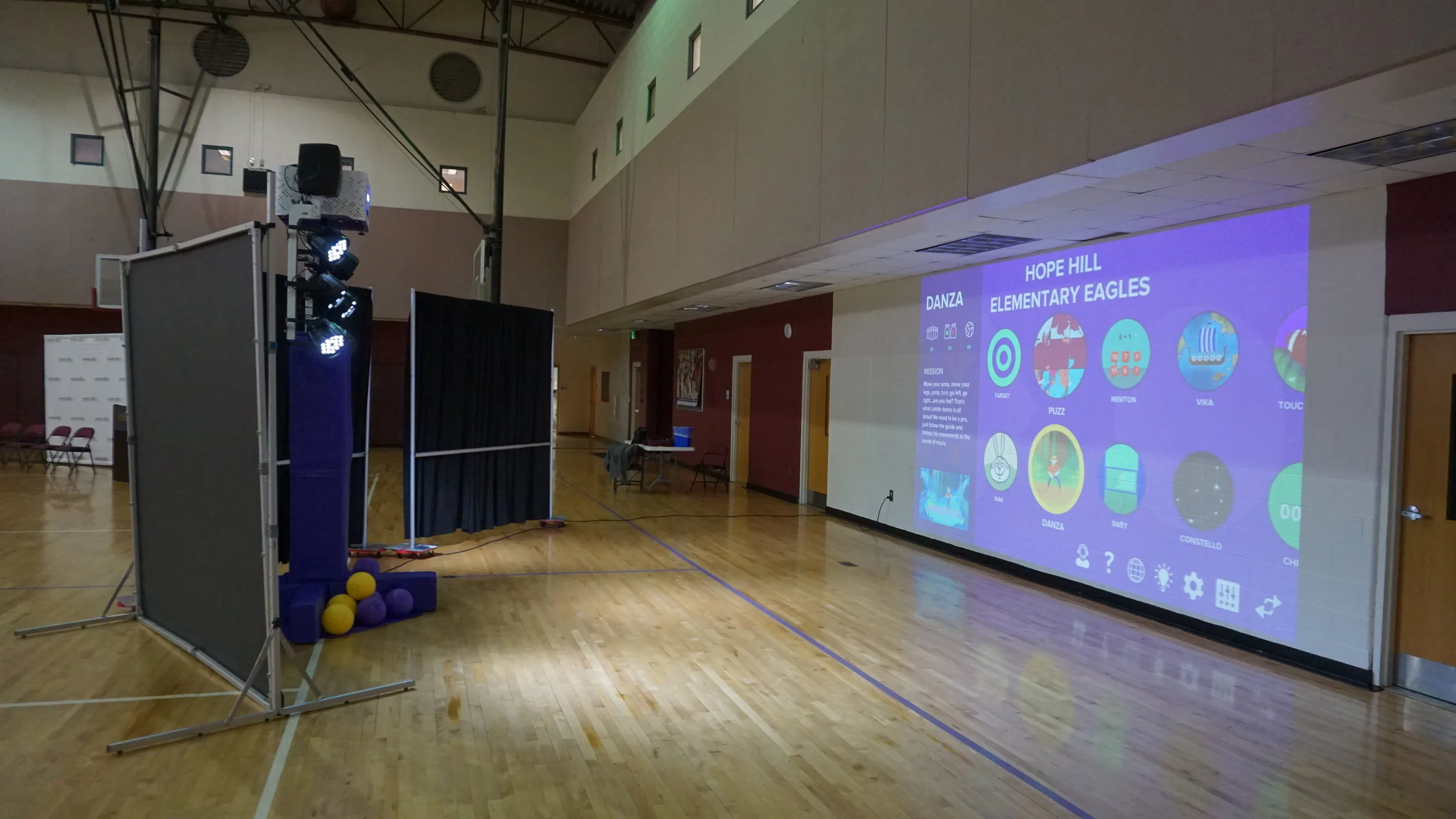 Hope-Hill Elementary School - Mobile Lü Interactive Playground ...