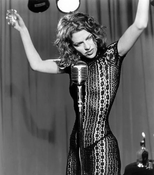 Sandra Bernhard