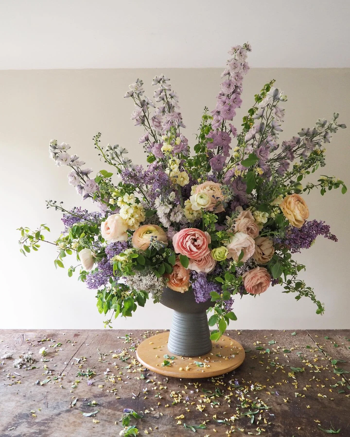 Dutch masters flower arrangement — Anne van Midden
