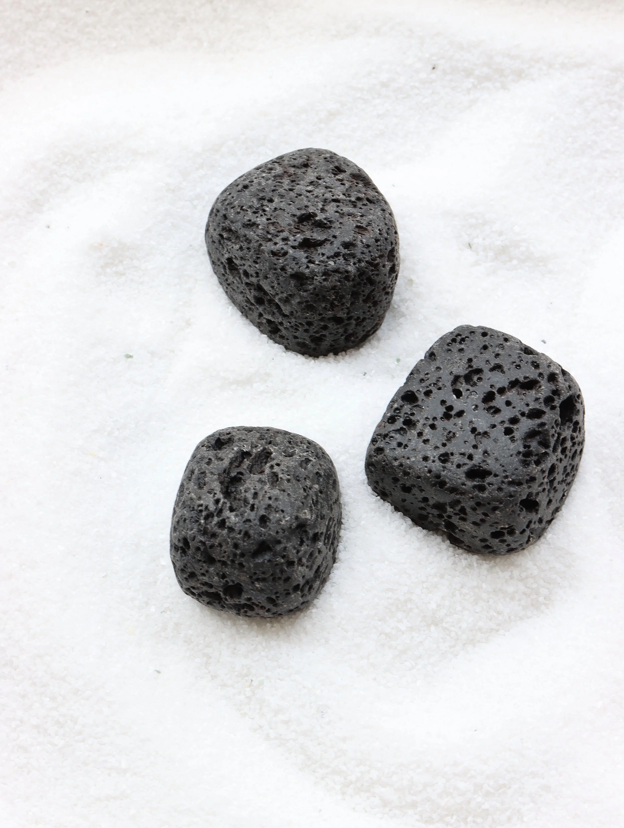 Pierre de Lave l Pierre roulée pour renaître & sentir la chaleur l ...