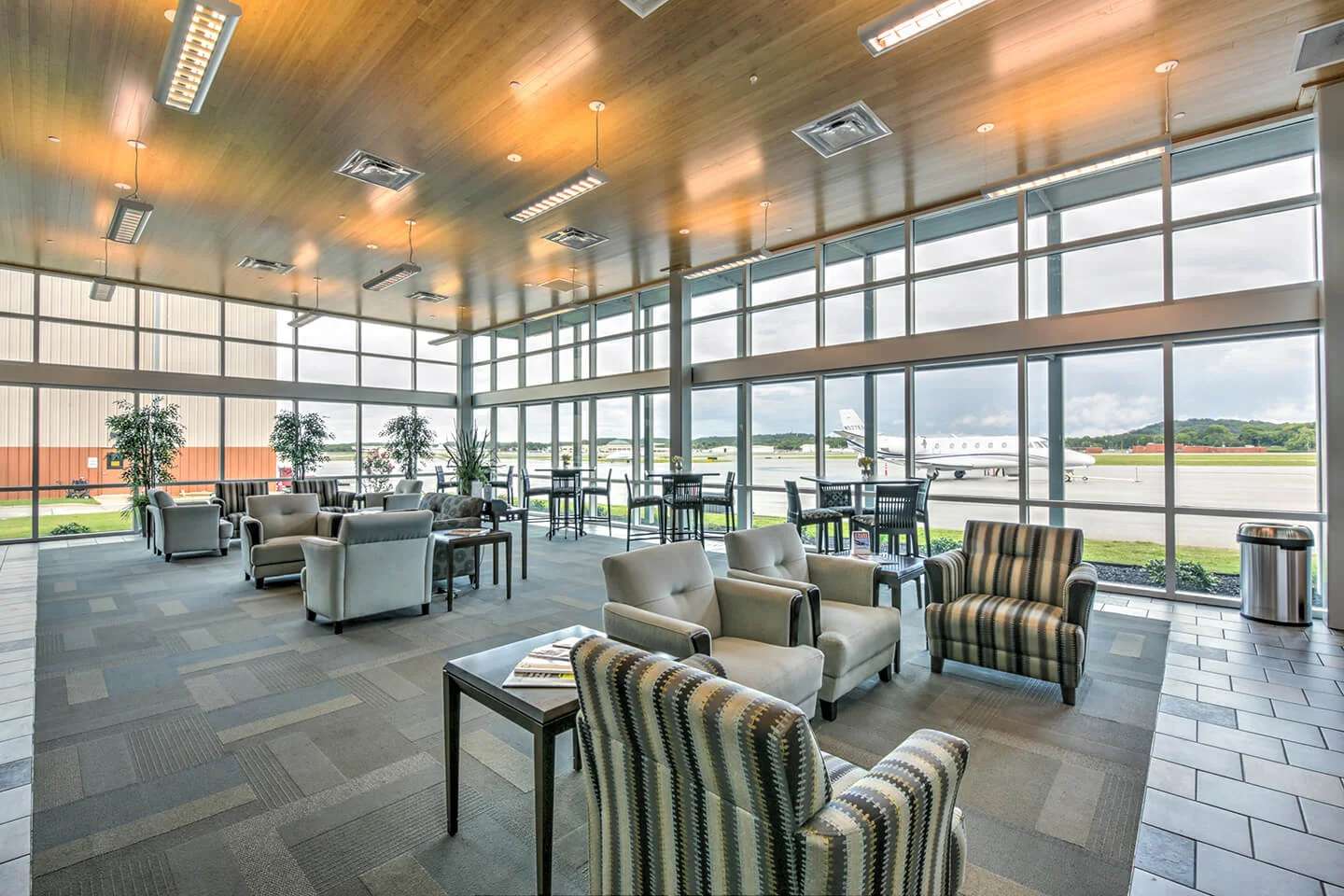 Chattanooga Airport — Fixed Base Operator